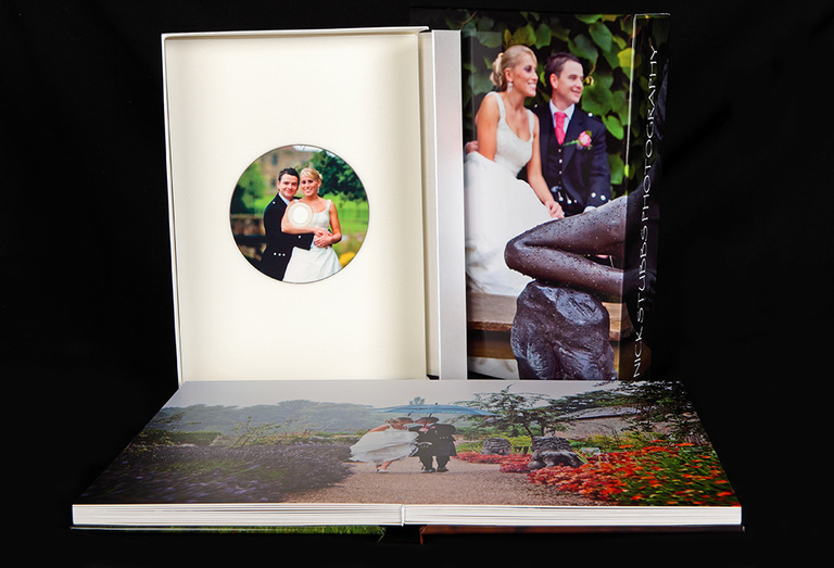A Selection of the Finest, Professional Wedding Photo Albums